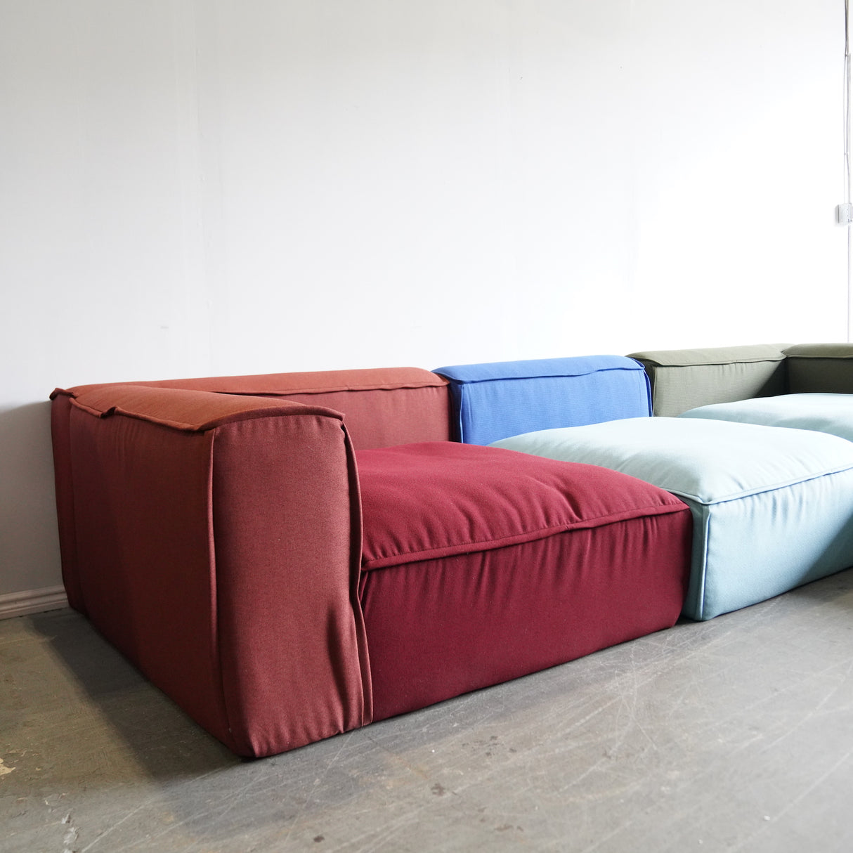 OFS 5 Piece Hinchada Modular sectional sofa – enliven mart