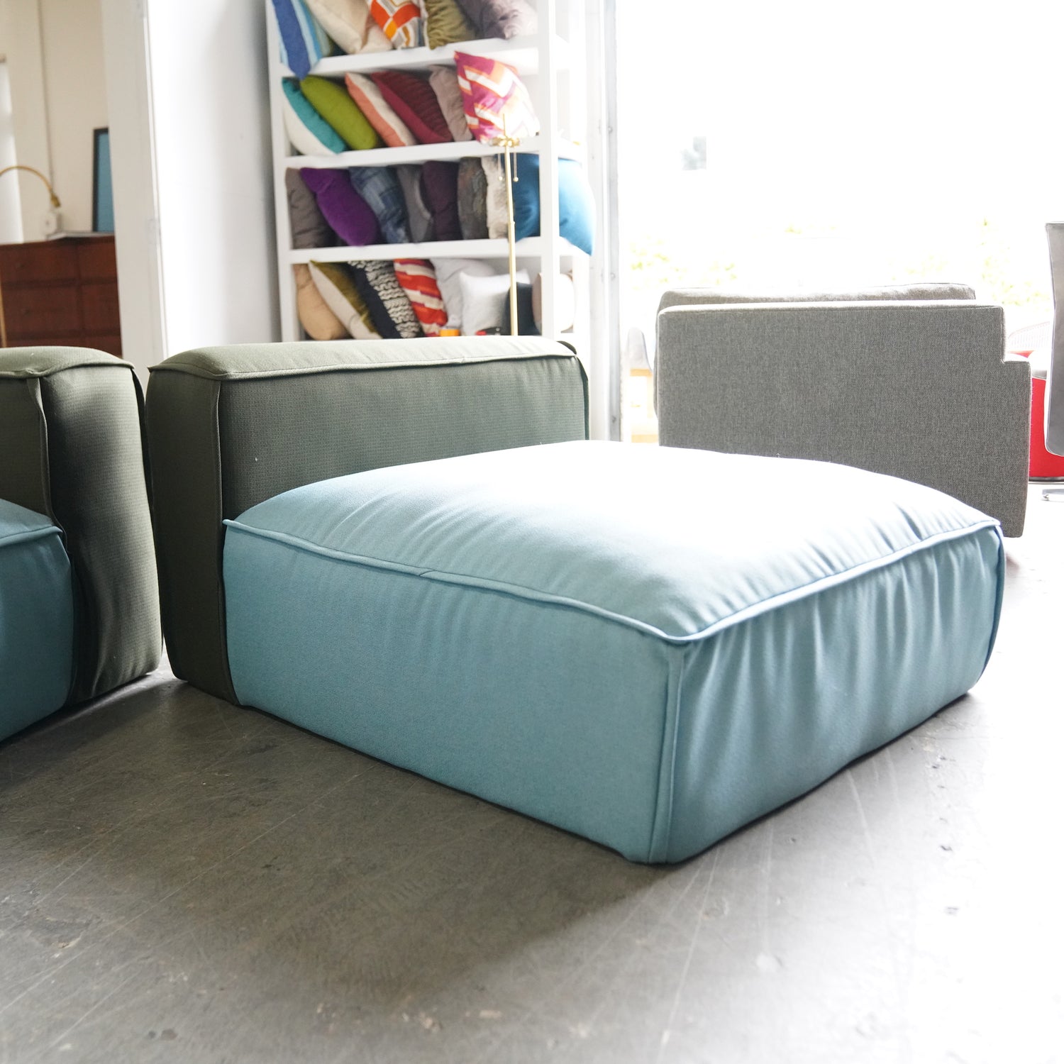 OFS 5 Piece Hinchada Modular sectional sofa – enliven mart