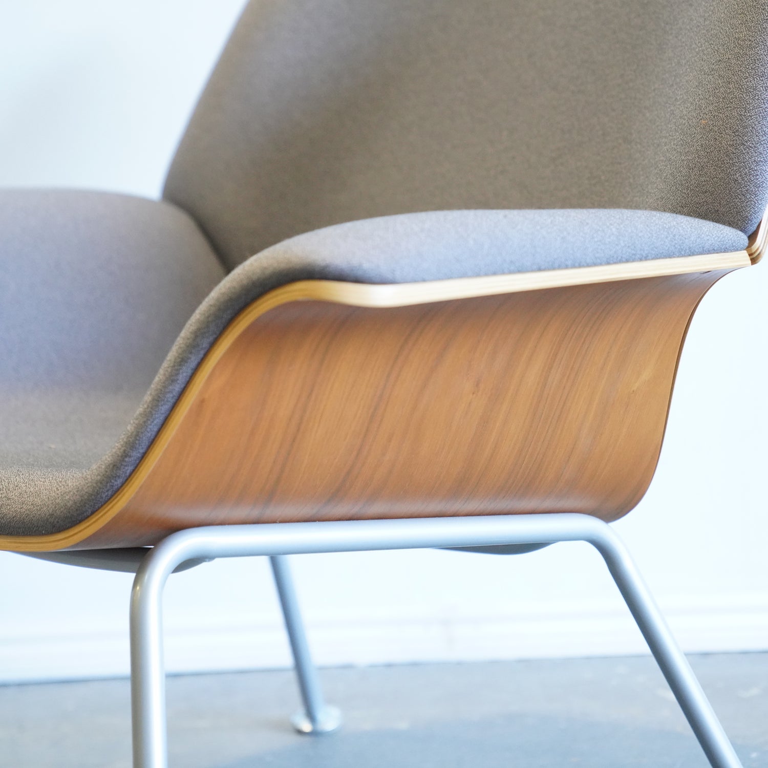 Authentic Herman Miller swoop plywood lounge chair – enliven mart