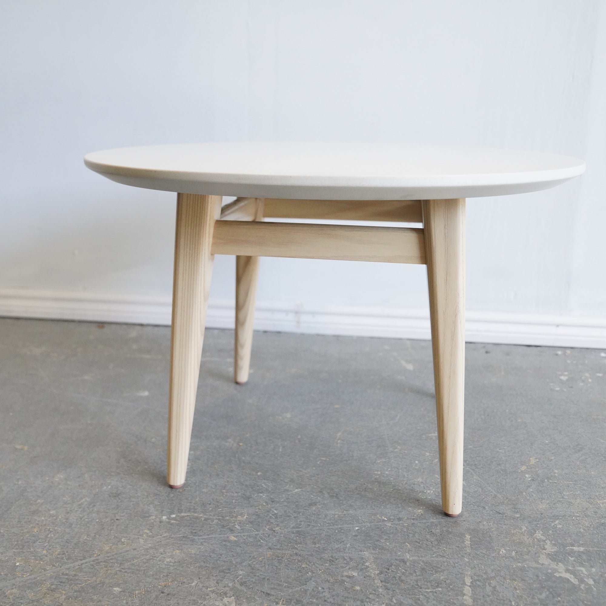 Herman Miller Nemschoff Palisade Round coffee table – enliven mart