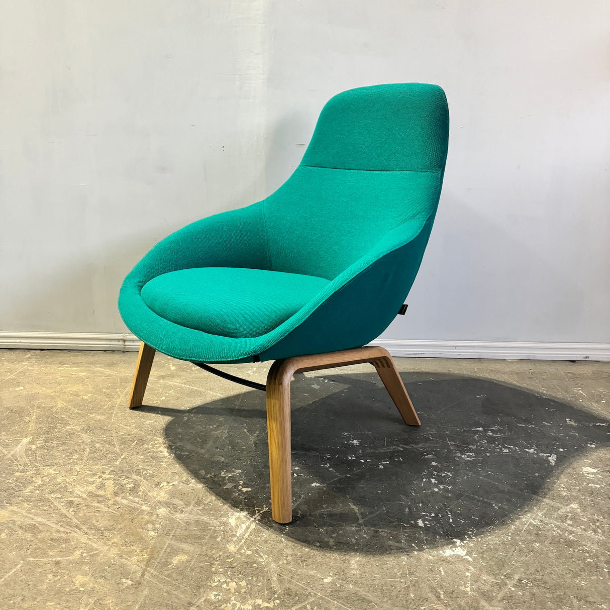 Herman Miller Naughtone Always Lounge chair Wood Base – enliven mart