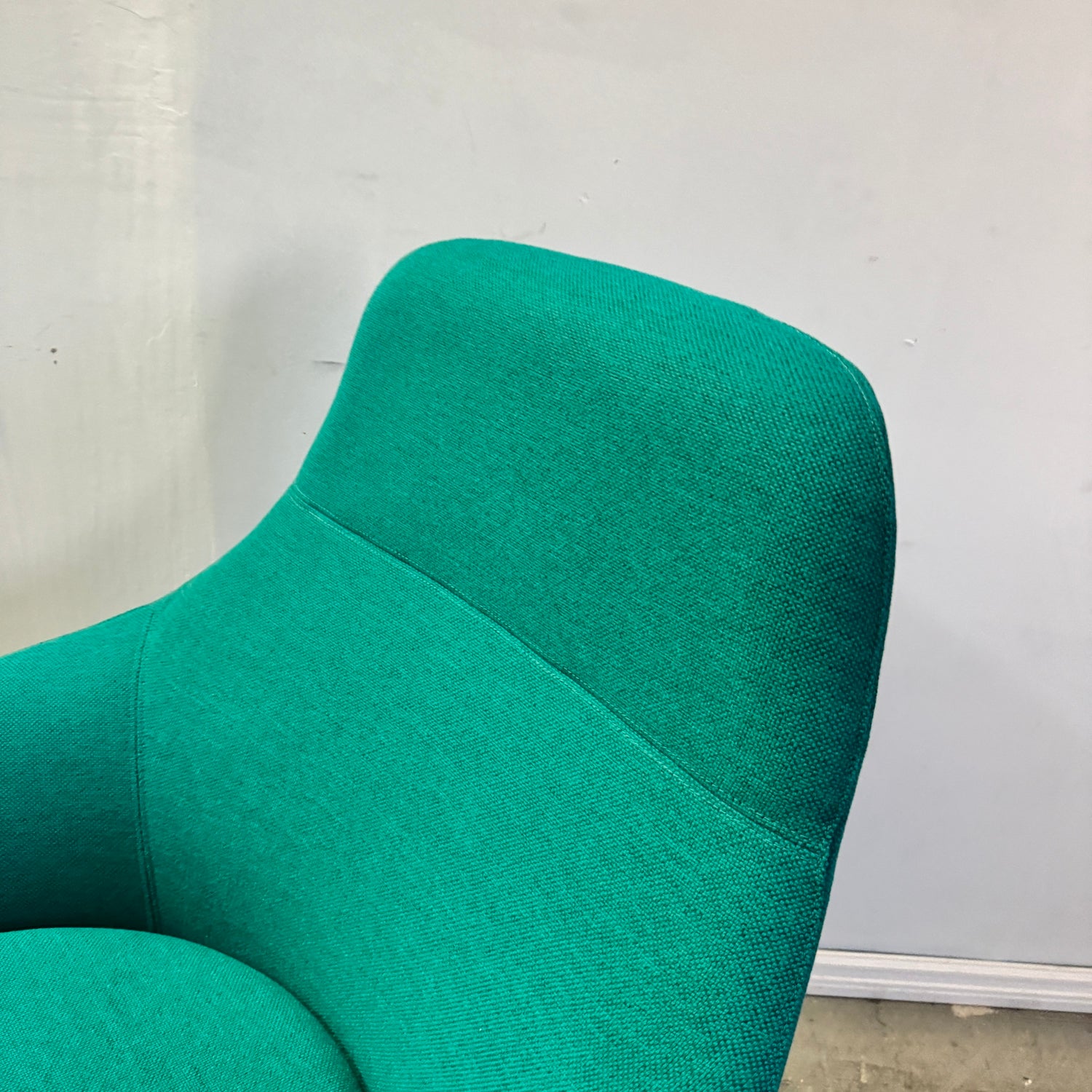 Herman Miller Naughtone Always Lounge chair Wood Base – enliven mart