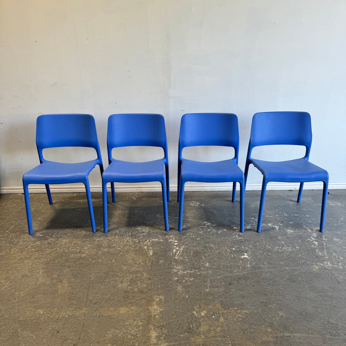 Authentic Knoll Spark stacking Indoor/ Outdoor dining chairs – enliven mart