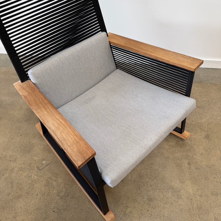 Seating – enliven mart