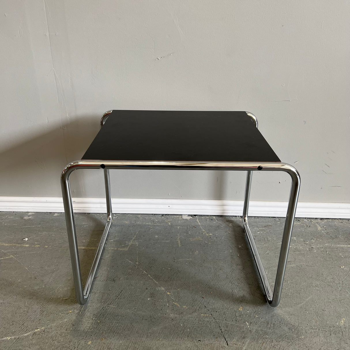 Authentic Knoll laccio Marcel Breuer side table – enliven mart