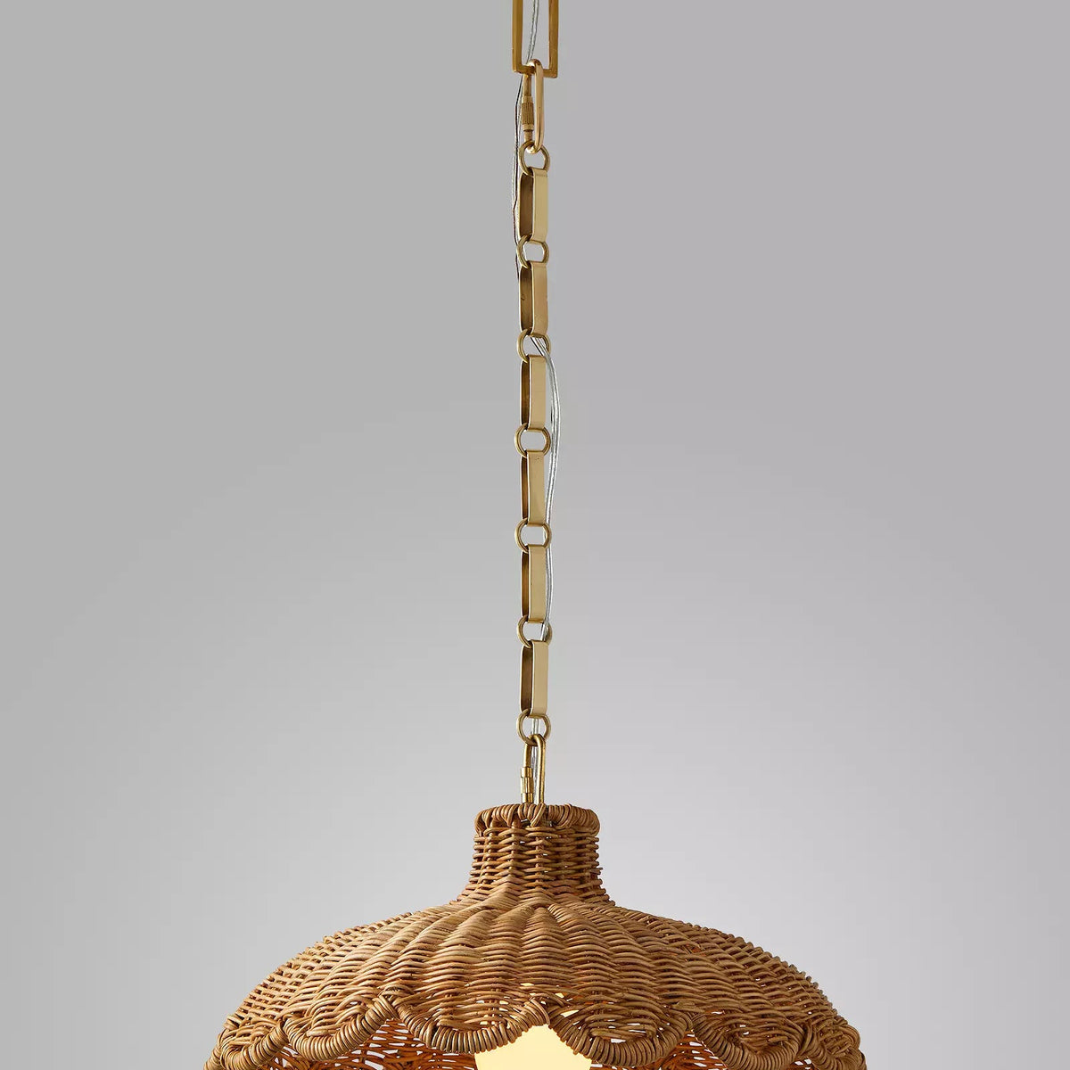 Serena and Lily Scallop Rattan Pendant – enliven mart