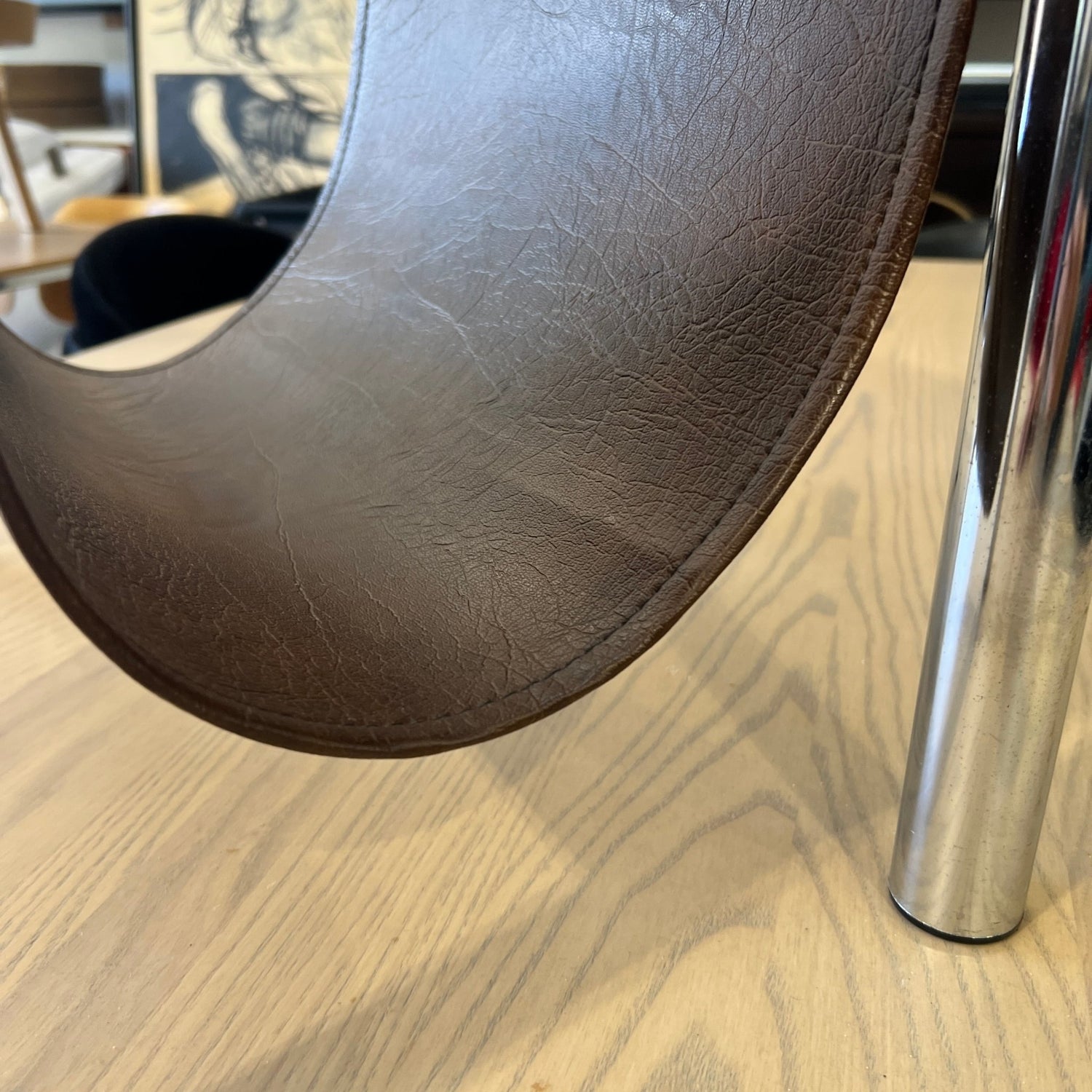 Vintage Milo Baughman Magazine Rack – enliven mart